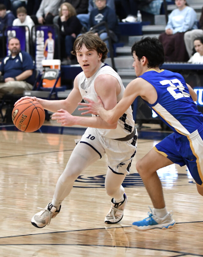 Muncy boys fall in Class AA state playoff game in heartbreaker 63-62 ...